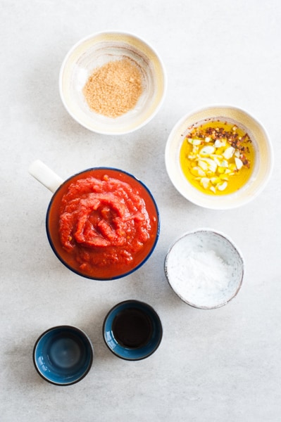 Crispy chicken wrap with spicy tomato salsa - Everyday Delicious