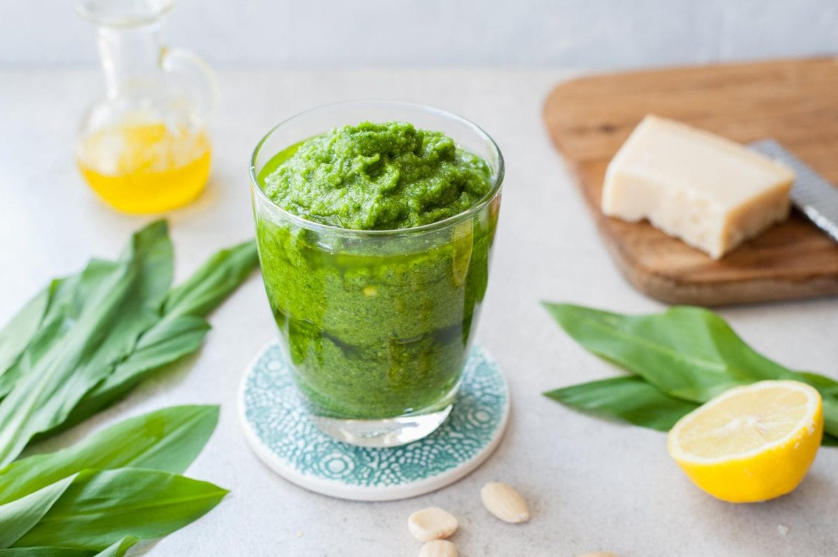 Wild Garlic Pesto (Ramp Pesto) - Everyday Delicious