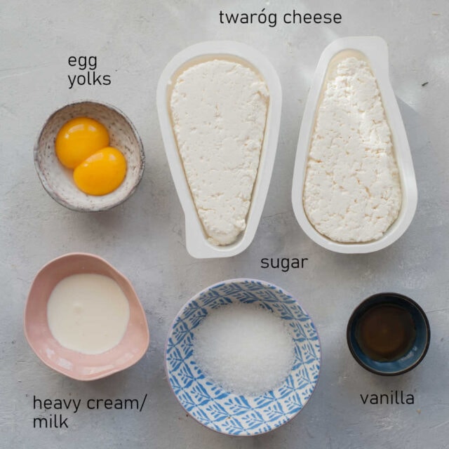 Naleśniki recipe (Polish crepes with sweet cheese filling)