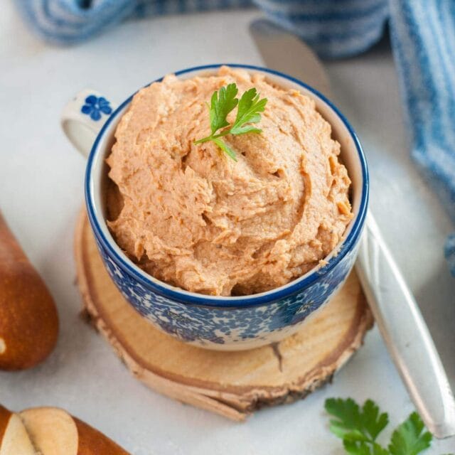 Chicken Spread Recipe - Everyday Delicious