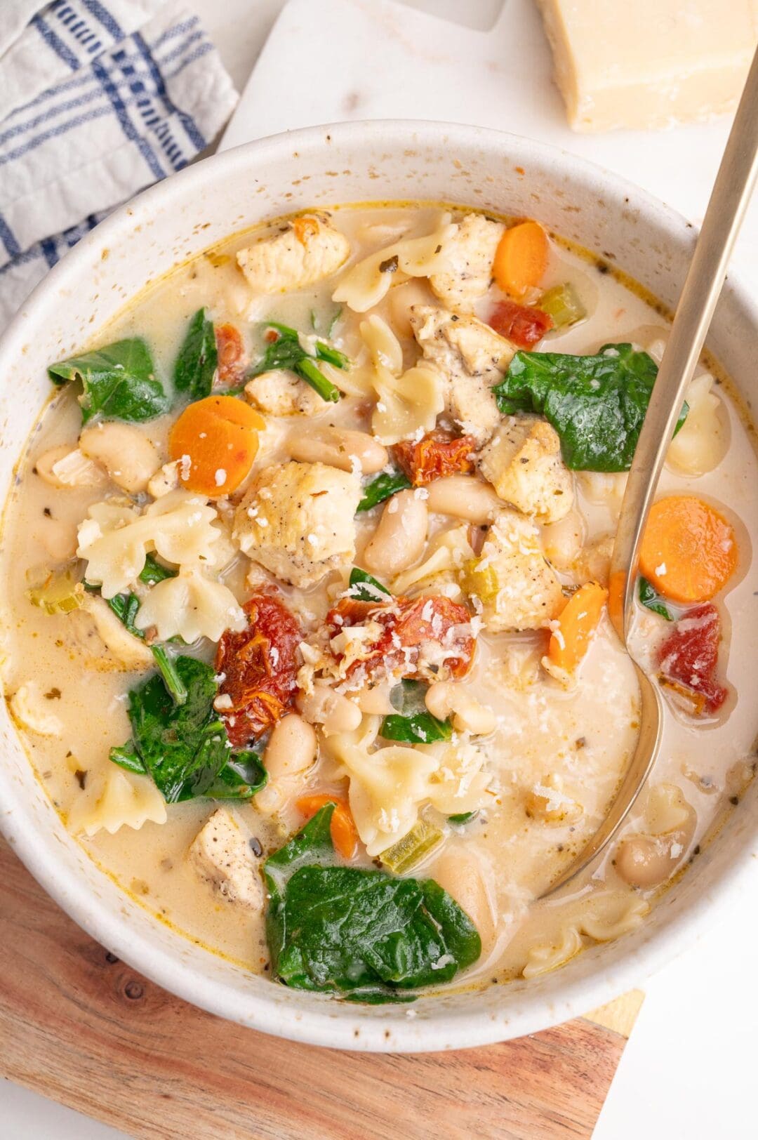 Tuscan Chicken Soup - Everyday Delicious