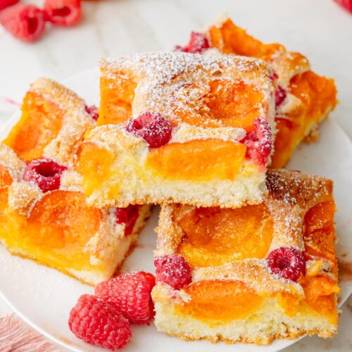 Apricot Raspberry Sponge Cake - Everyday Delicious